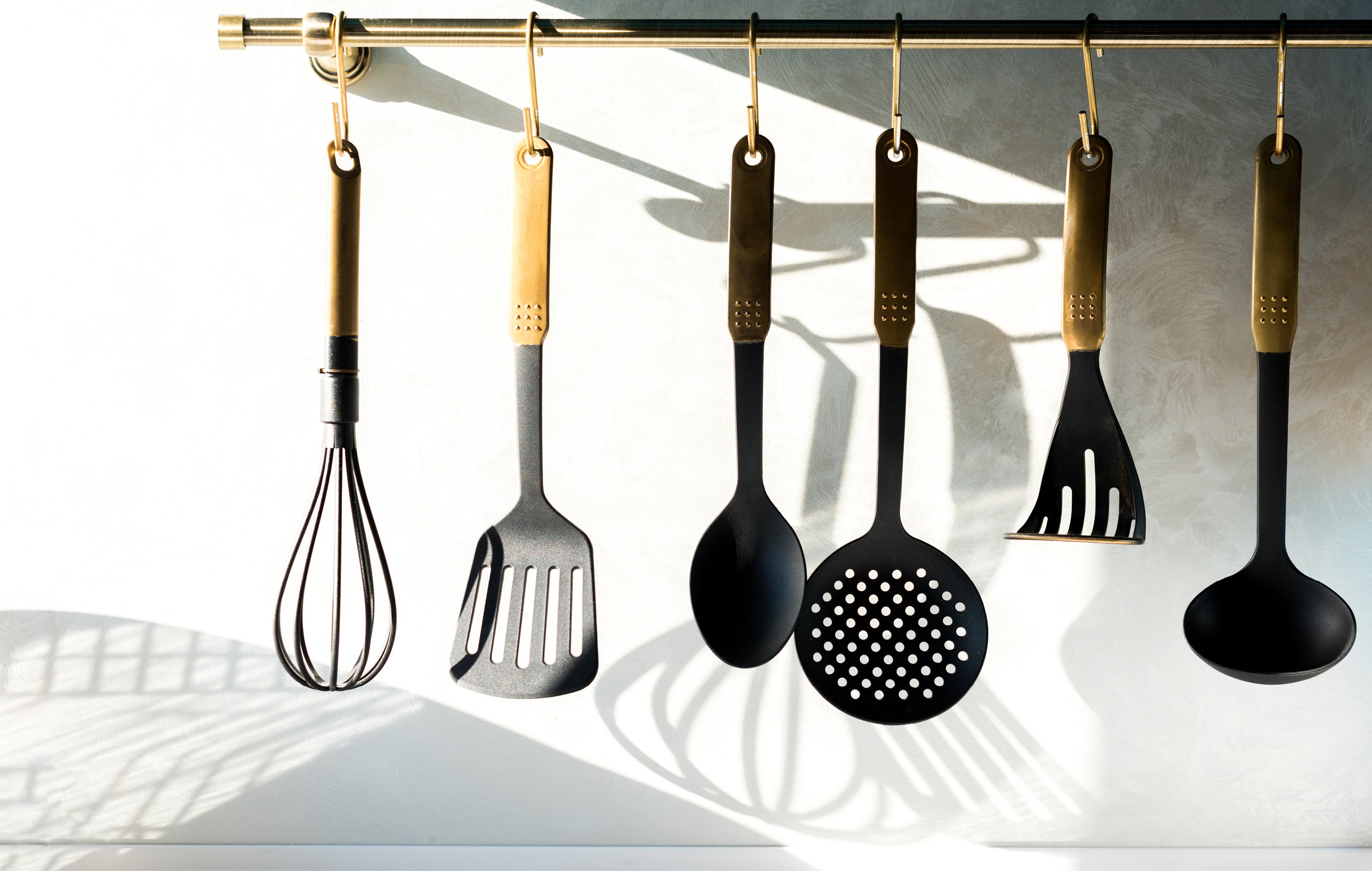 Declutter Your Kitchen in 5 Simple Steps – Two Pillars